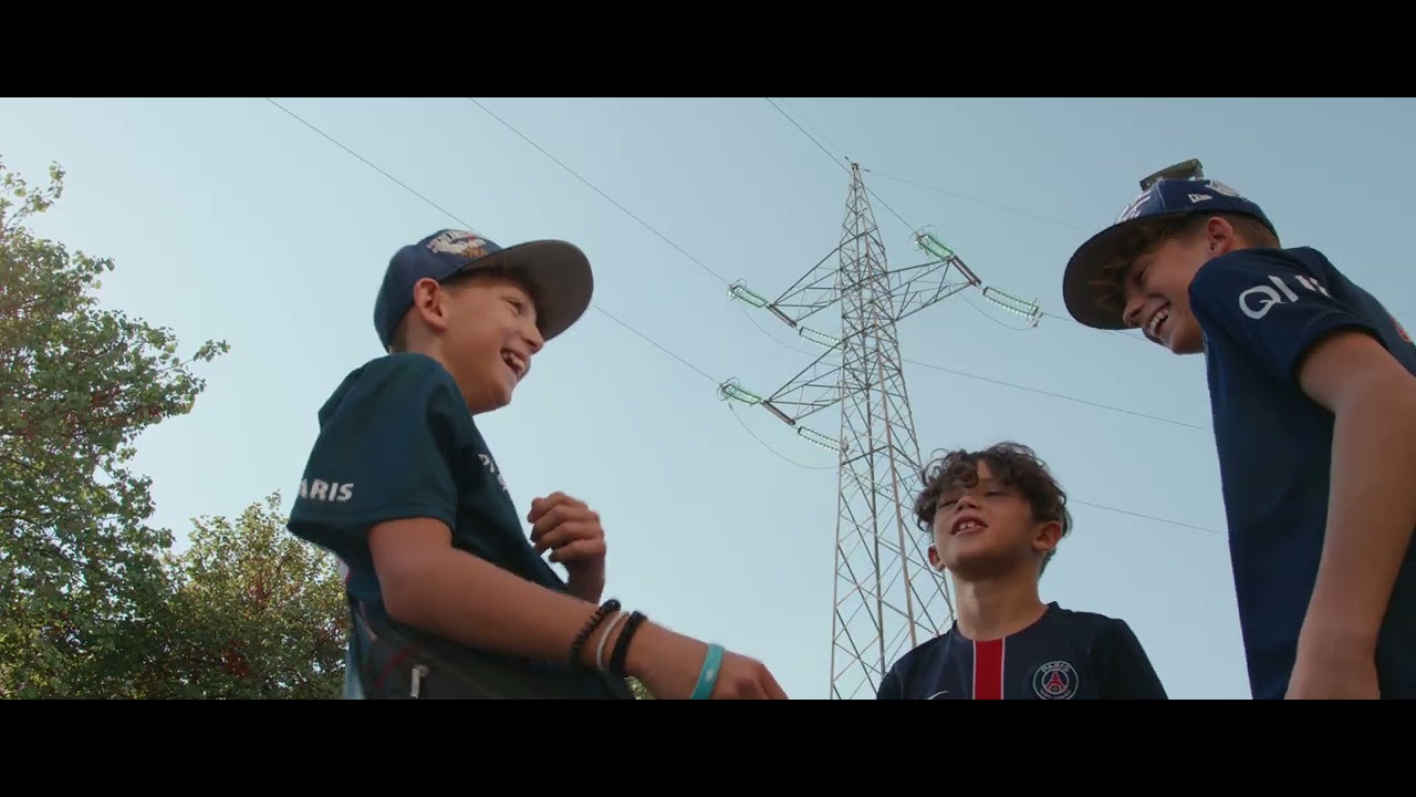 EDO - STREET LIFE (Official Video) - YouTube