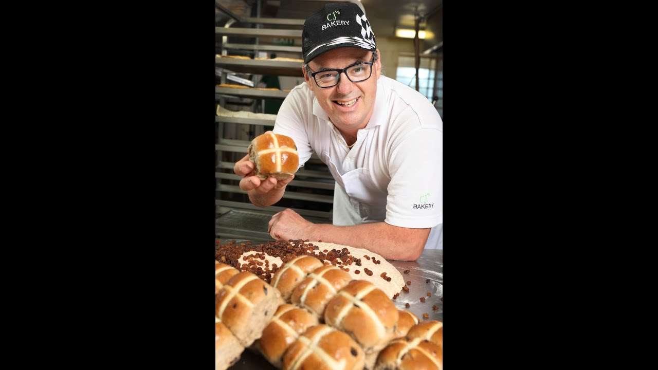 Recipe: CJ's Bakery Award Winning Hot Cross Buns - YouTube