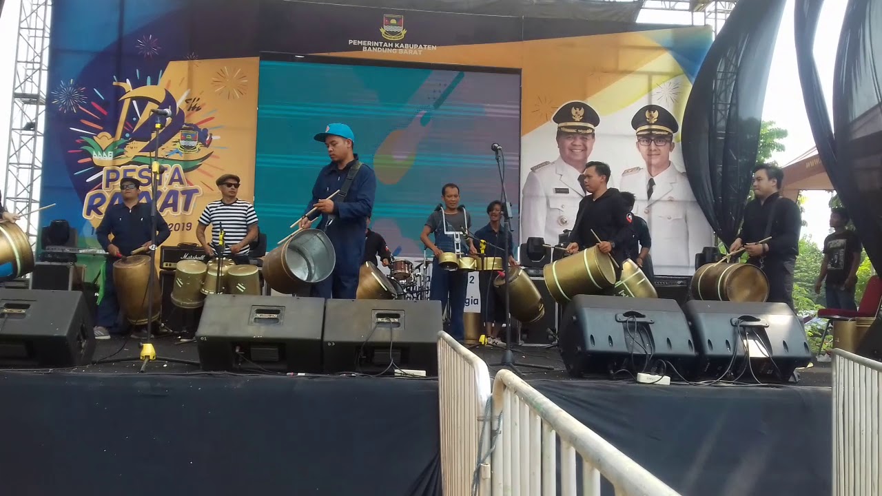 Tatalu (dalam rangka ulang taun kab.bandung barat) - YouTube