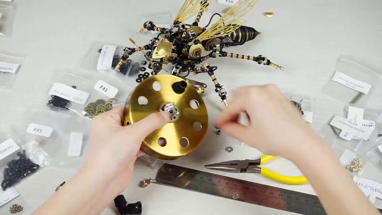 DIY Mechanical Wasp - YouTube