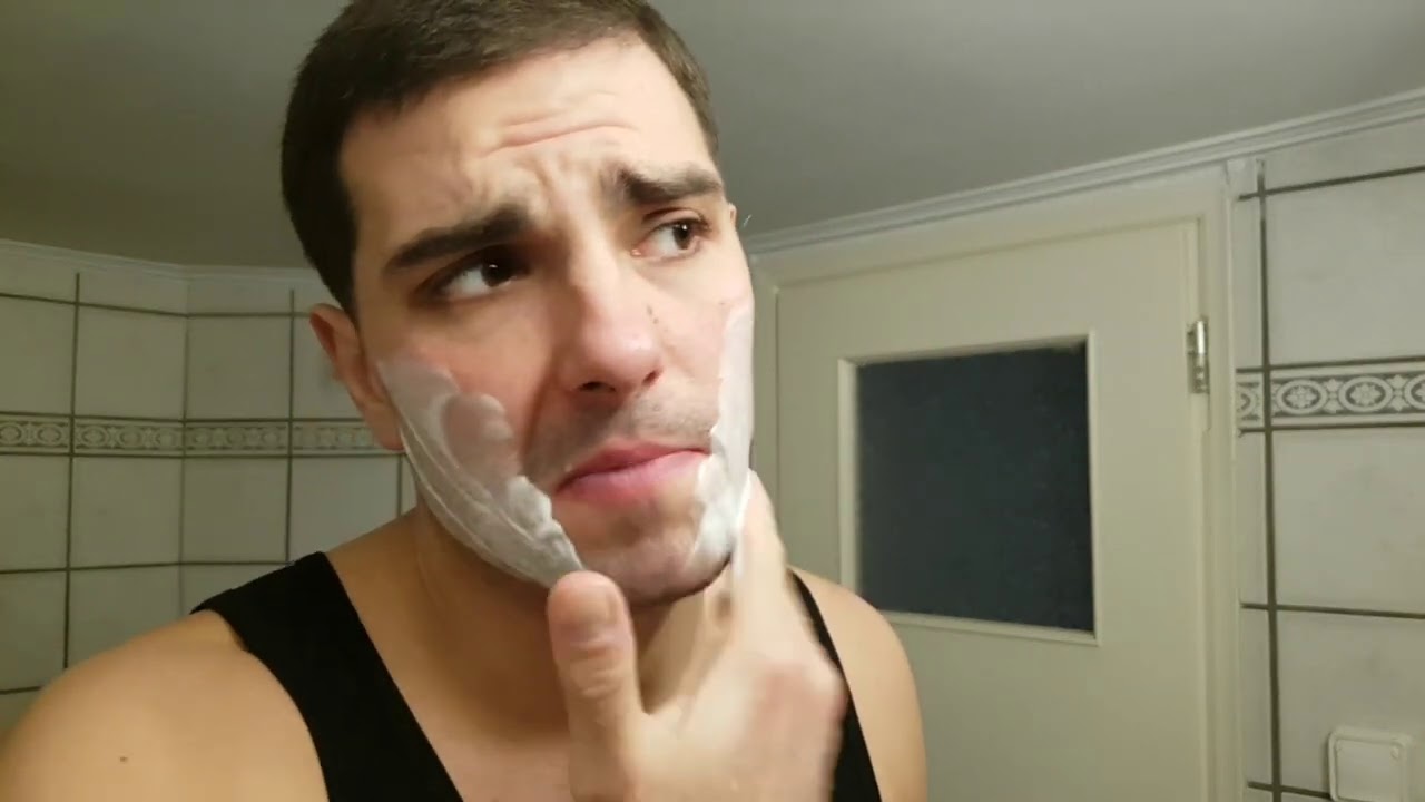 How to face lather using a soap. - YouTube