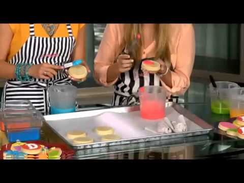 Decorating Cookies with J Rae's - YouTube