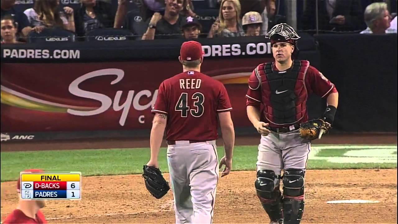 ARI@SD: Reed catches comebacker to end the game - YouTube