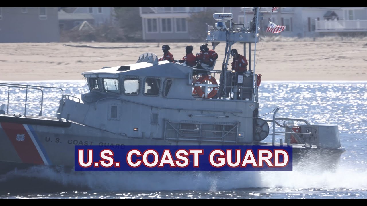 U.S.COAST GUARD MERRIMACK RIVER MOTOR LIFE BOATS SURF TRAINING - YouTube