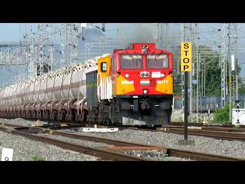 Diesel Locomotives wdg4g + wdg4 with Double Stack Container Trains # ...