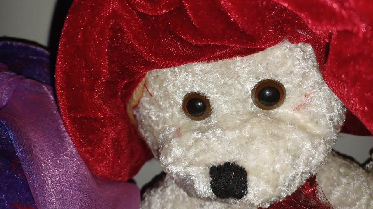 Problems with my 4th gen Ashley bear. - YouTube