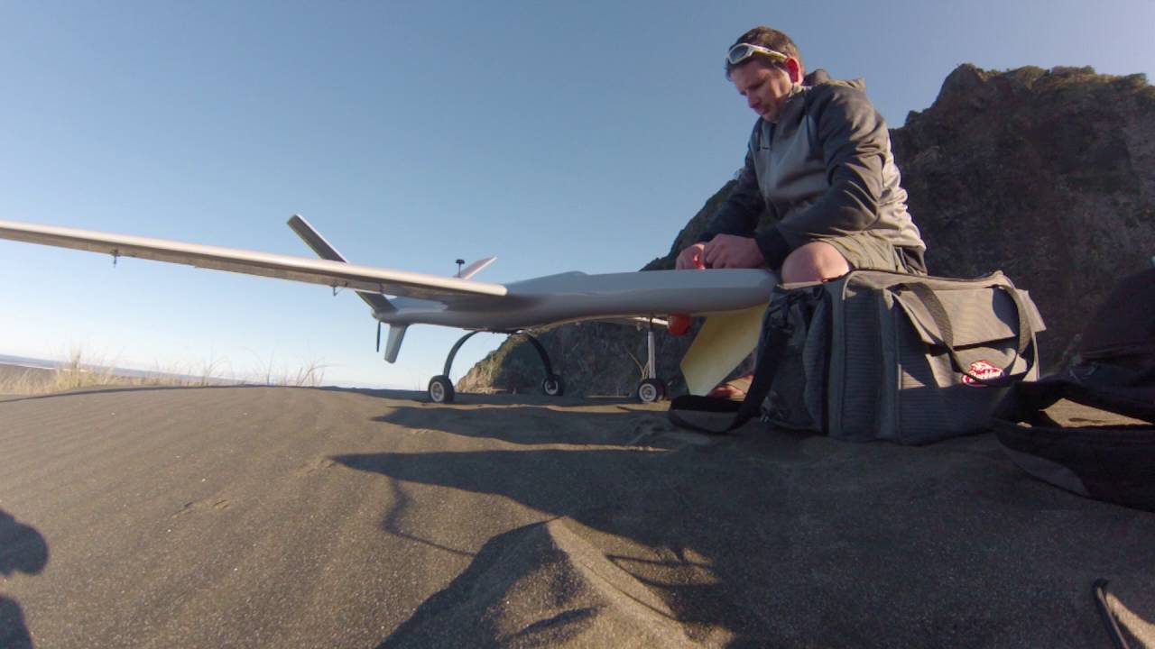 UAV 3000 uav/fpv composite FRONT NOSE WHEEL DAMAGE - YouTube