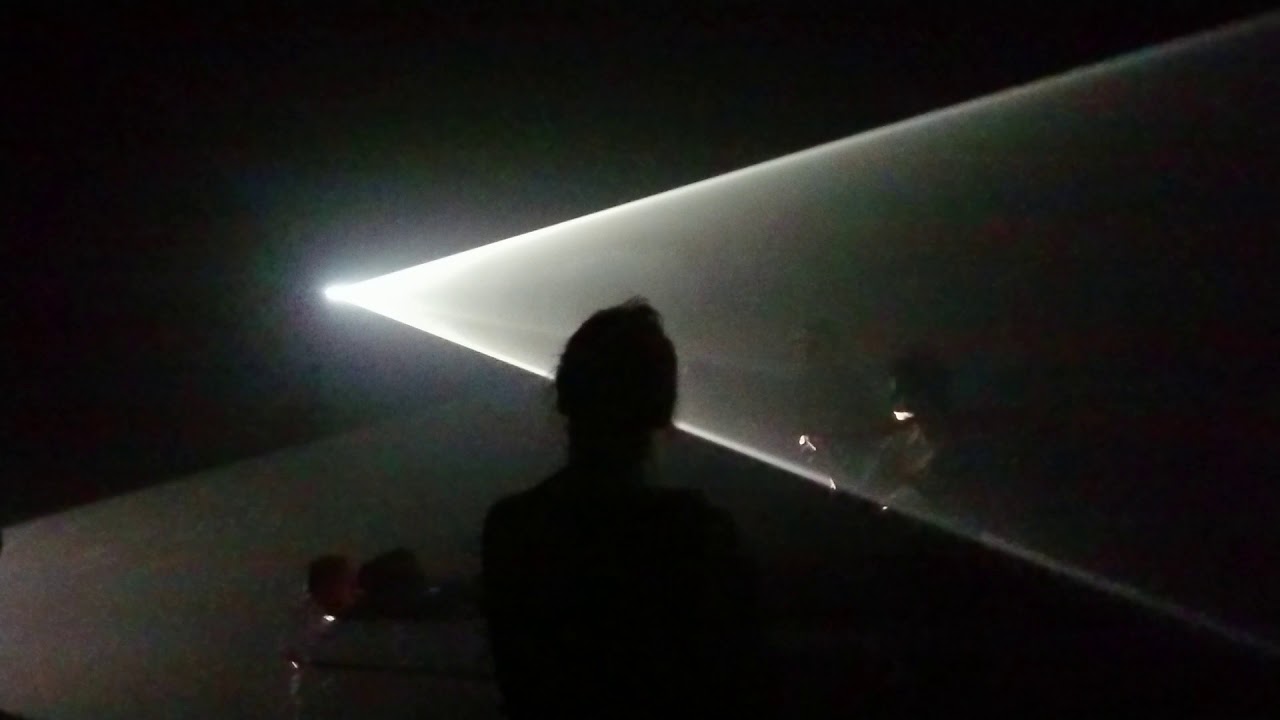 Anthony McCall 'Split Second' 2018 - YouTube