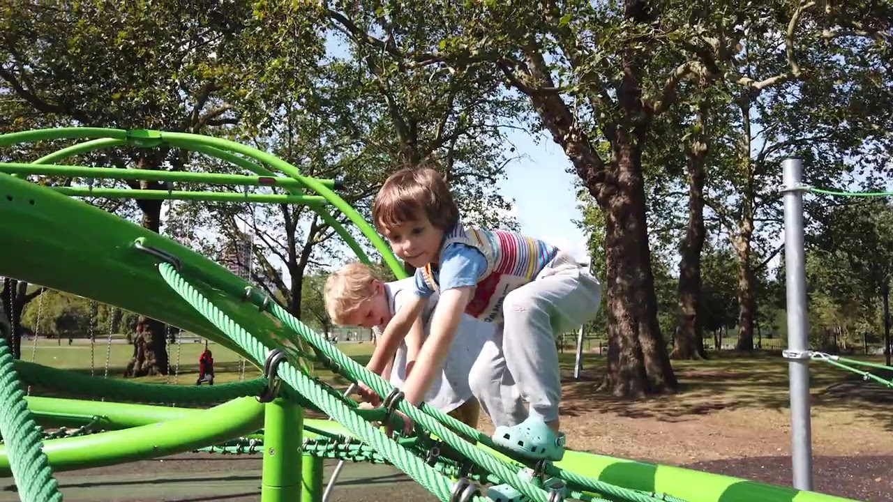 Loops by KOMPAN - Rope Playground Equipment - The Eye-Catchers! - YouTube
