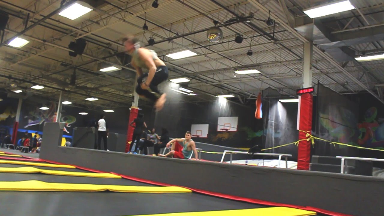 Flight Trampoline Park 3.0 (Doubles) - YouTube