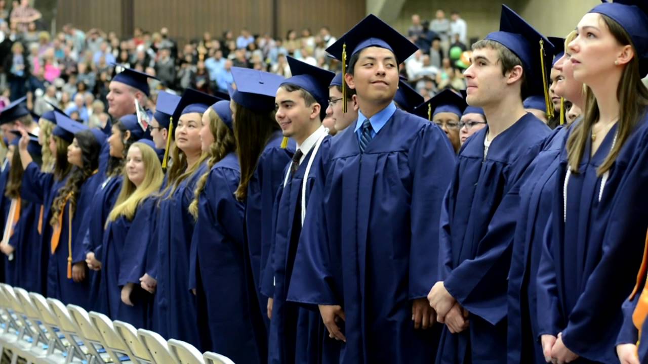 Rock Valley College's 2016 Commencement Ceremony Highlight Video - YouTube