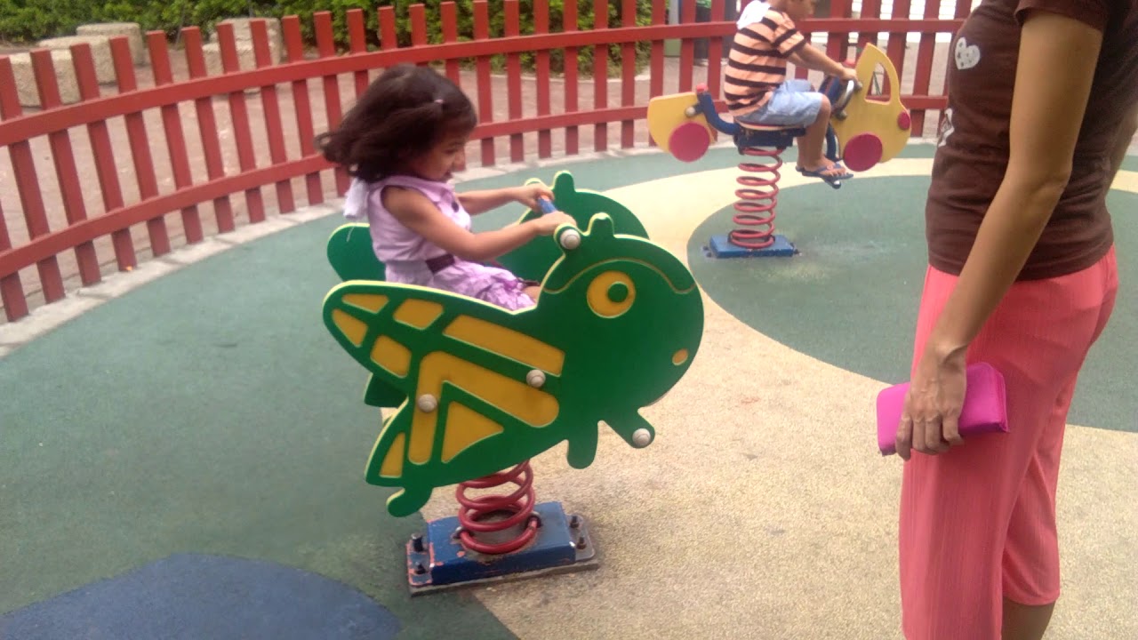 Play play play - YouTube