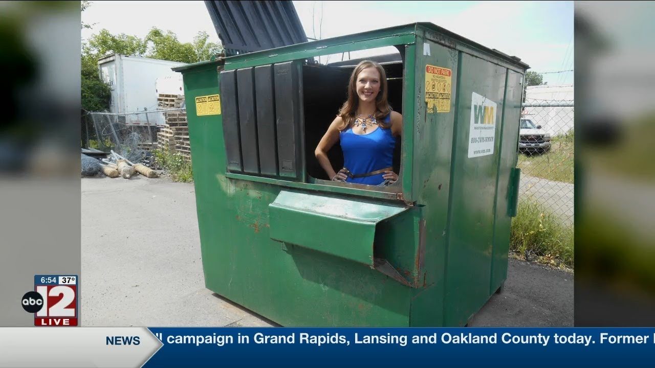 ABC12 says farewell to meteorologist Christina Burkhart - YouTube