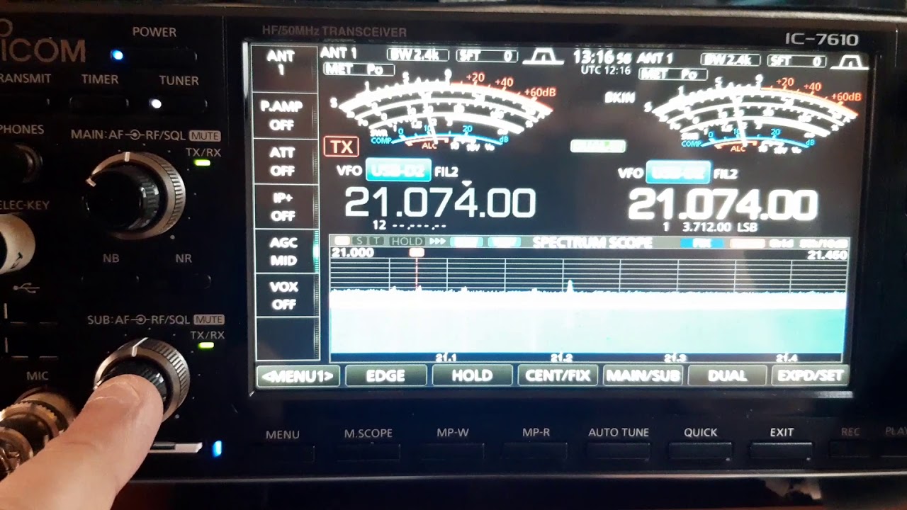 ICOM 7610 AUDIO CHECK RIGHT-LEFT VFO - YouTube
