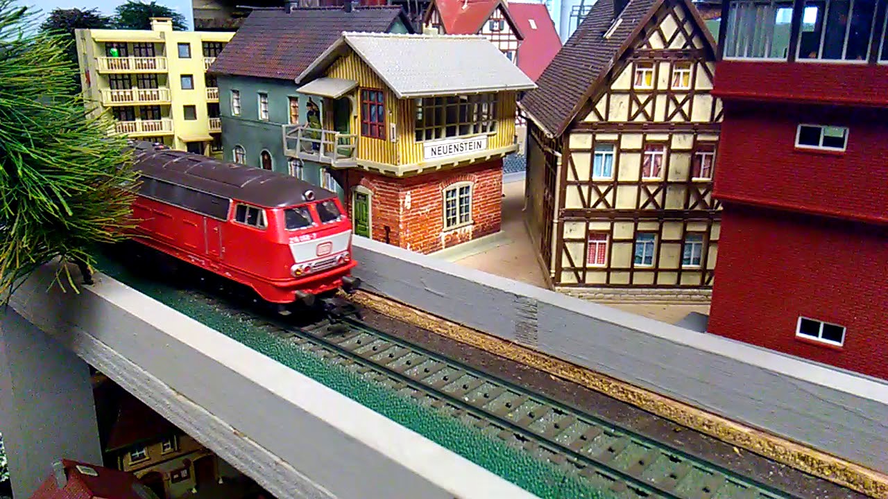 Marklin 3373 - YouTube