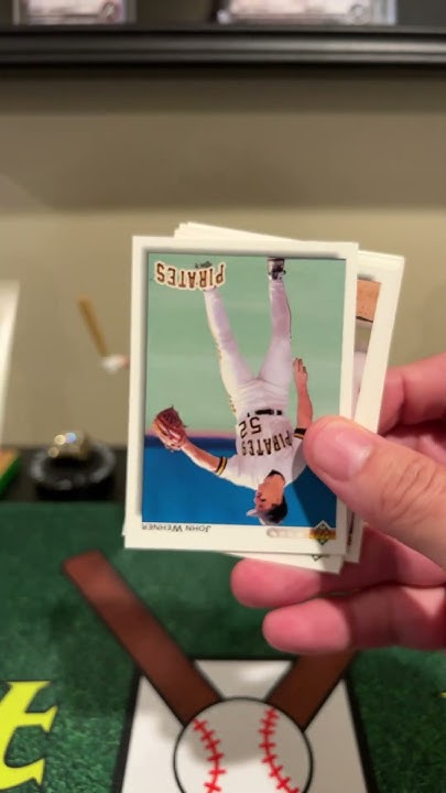 Reliving Baseball's Golden Era: Opening A 1992 Upper Deck Low Series