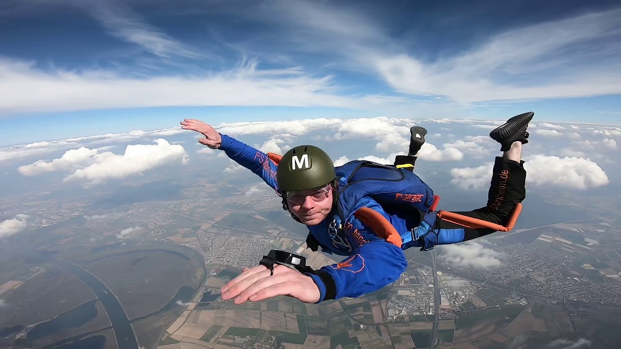 Skydiving AFF Level 5 - YouTube