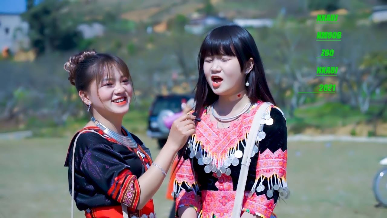 Maiv Nthais Xam Phaj Nkauj Hmoob Zoo Nkauj Xyoo Tshiab 2021 - YouTube