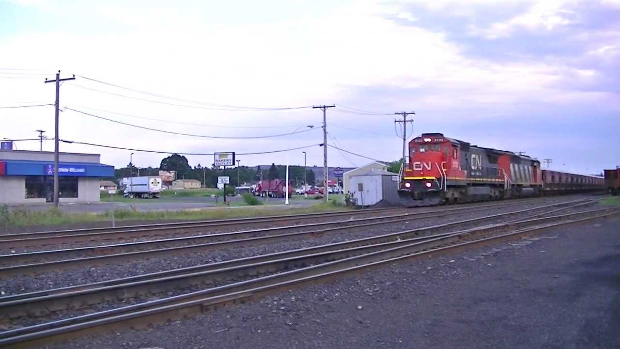 CN R90182 01 - CN 2132 @ Virginia - YouTube