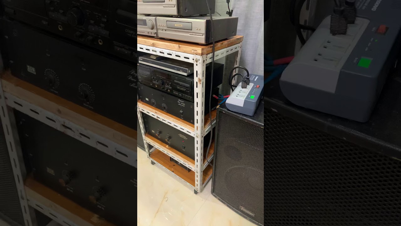 BGW620+JBL - YouTube