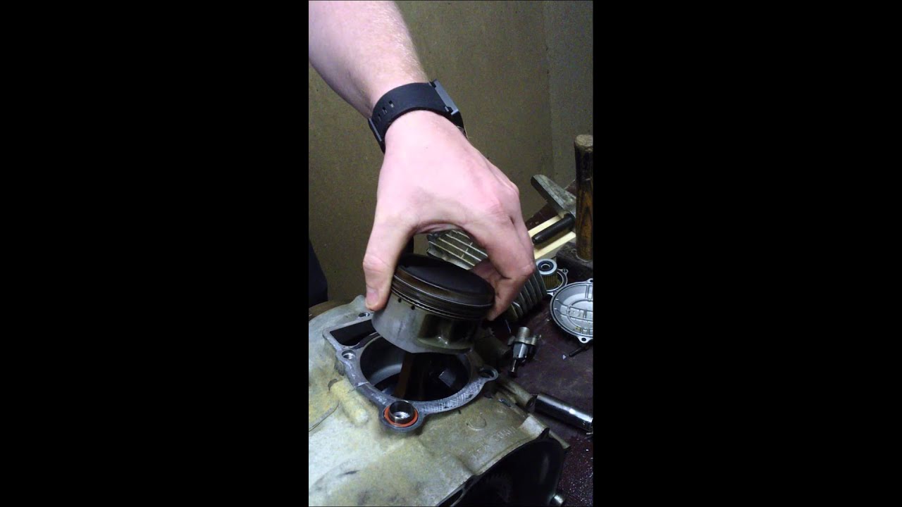 Yamaha Raptor 350 connecting rod play - YouTube