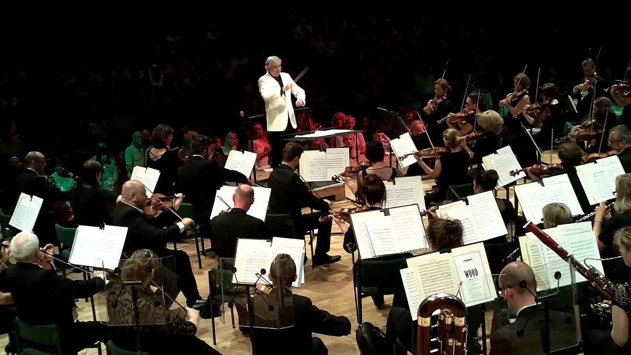 Welsh Last Night of the Proms 2014 - YouTube