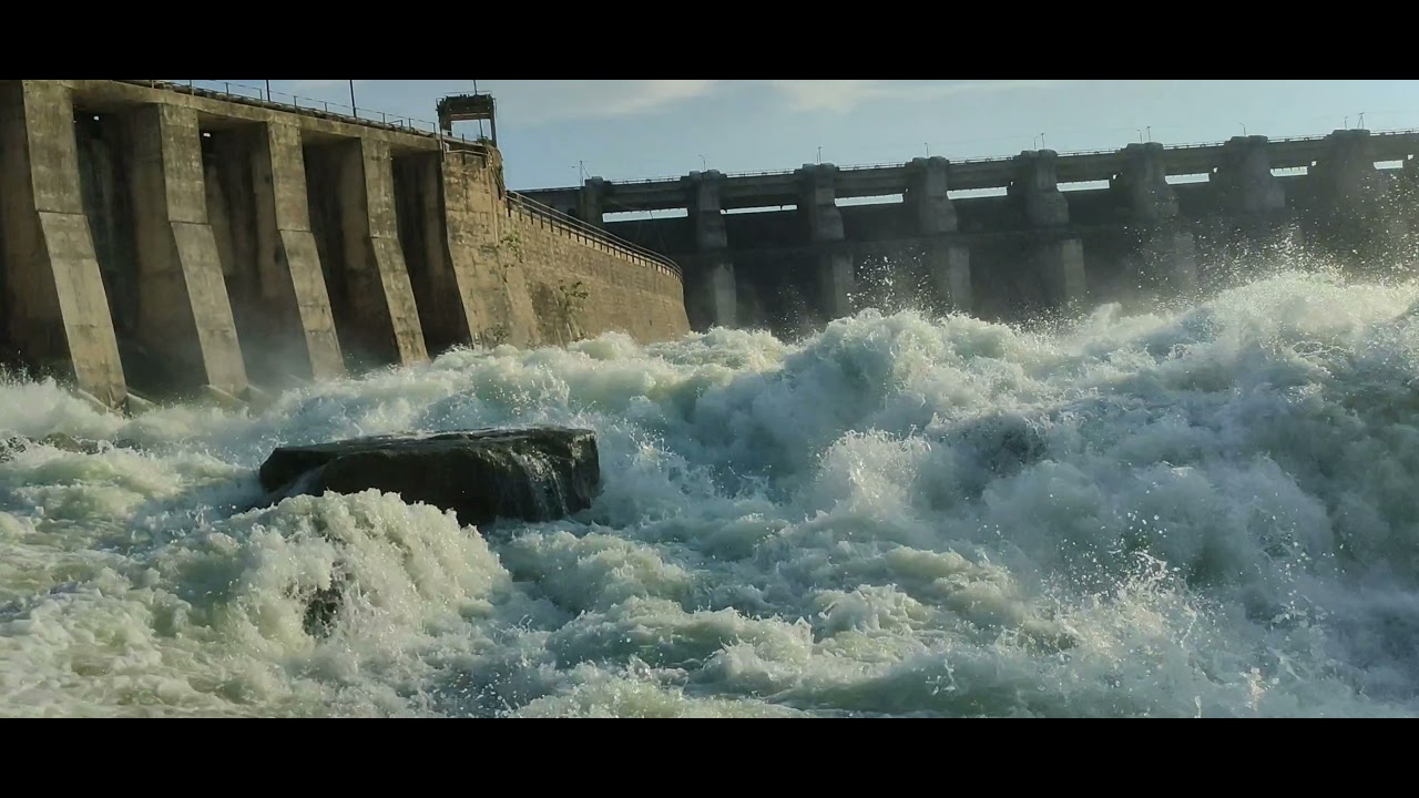 #SRSP MINI GATES WATER FLOW🌊| SriraM Sagar Project | Pochampad ...