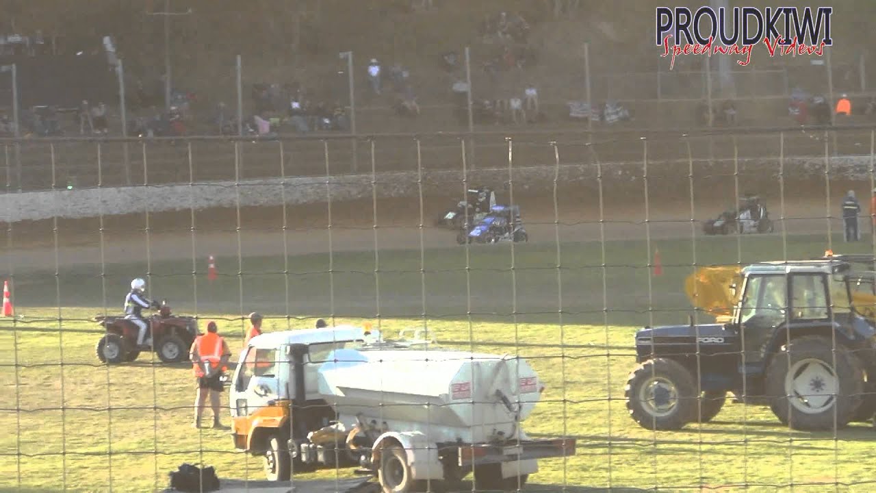 Western Springs Speedway - NZ TQ MIDGET CHAMPS 28.12.15 - YouTube
