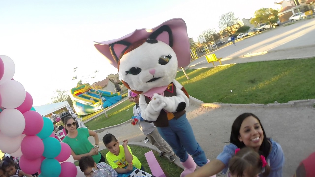 Cumple 2 Arely Aimee Sheriff Callie Mañanitas - YouTube