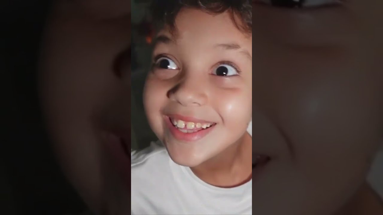 THEY CAN'T STOP SMILING (LIVE) - YouTube