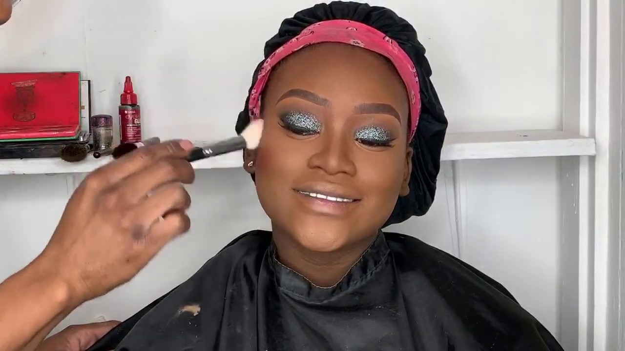 Dance Recital make up tutorial - YouTube