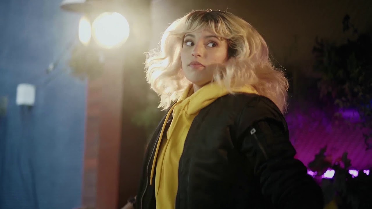 [zling] Official Ad, Can't stop zling! AI Based Motion Dance Game - YouTube