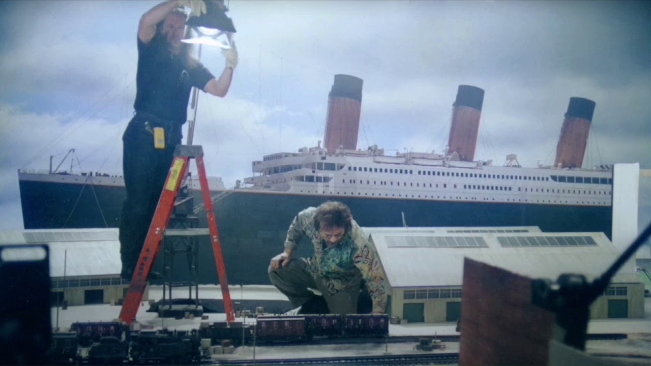 TITANIC-James Cameron’s 1/20 Titanic model construction process - YouTube