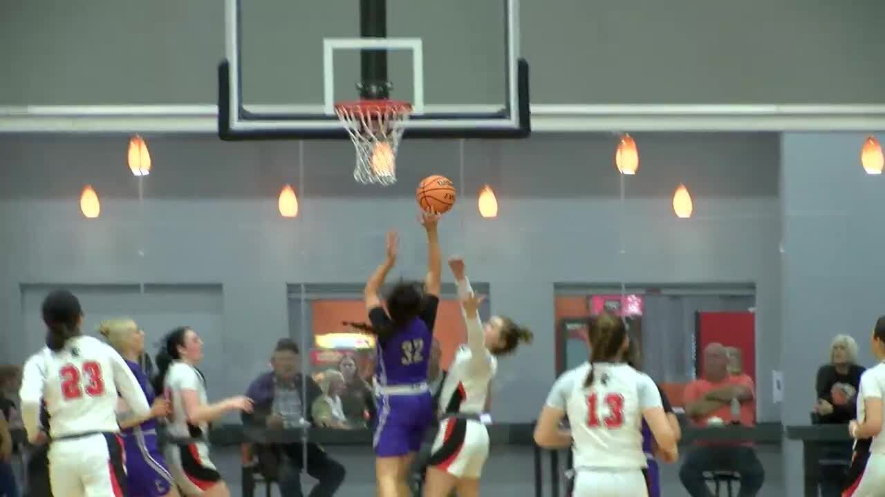 Coalgate wins on the road in regionals 34-28 over Apache - YouTube