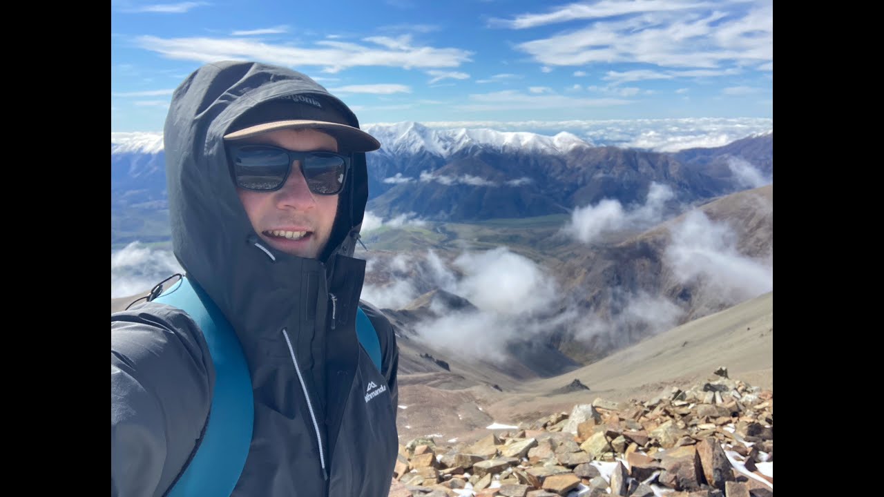 Solo Climbing Mt Cloudsley & Mt Enys: My First 2000m+ Peaks ⛰️ - YouTube