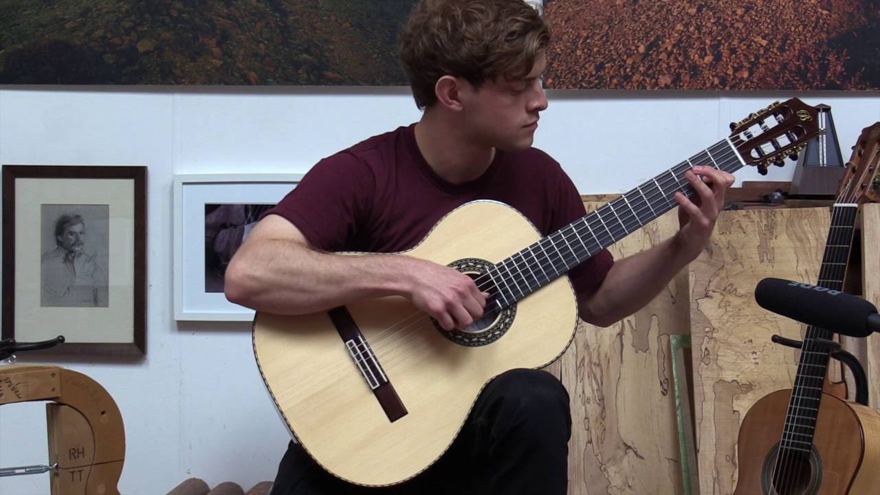 JOSH SADLER plays 'LUIZA' by JOBIM arranged by Paulo Bellinati - YouTube