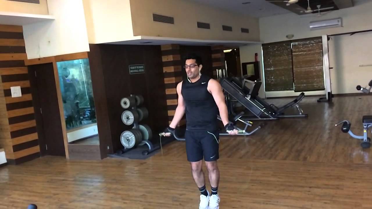 Slow motion cross skipping - YouTube