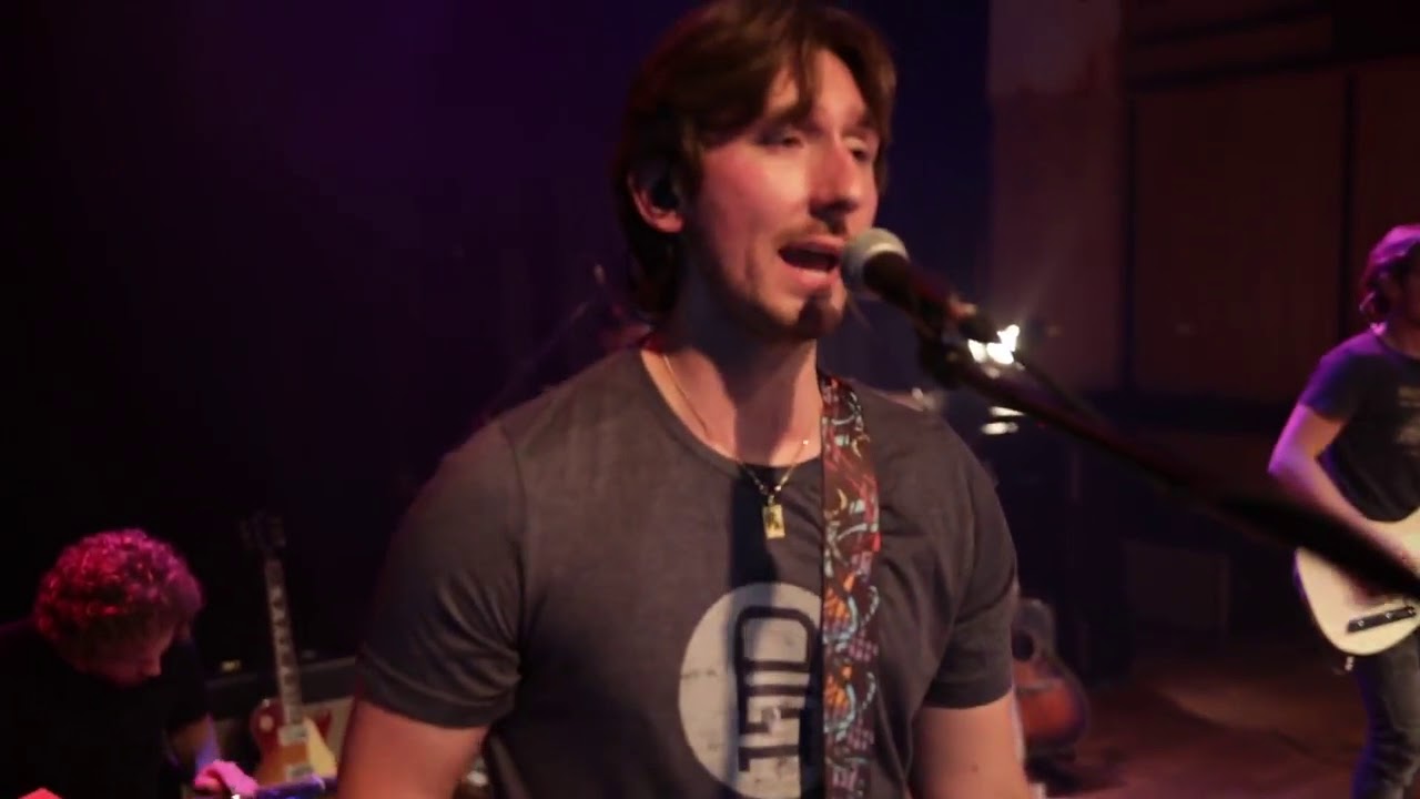 Ty Baynton - I'll Never Know - YouTube