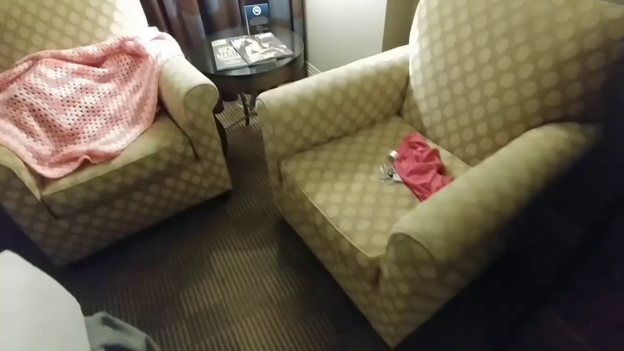 New York New York Run of House Room - YouTube