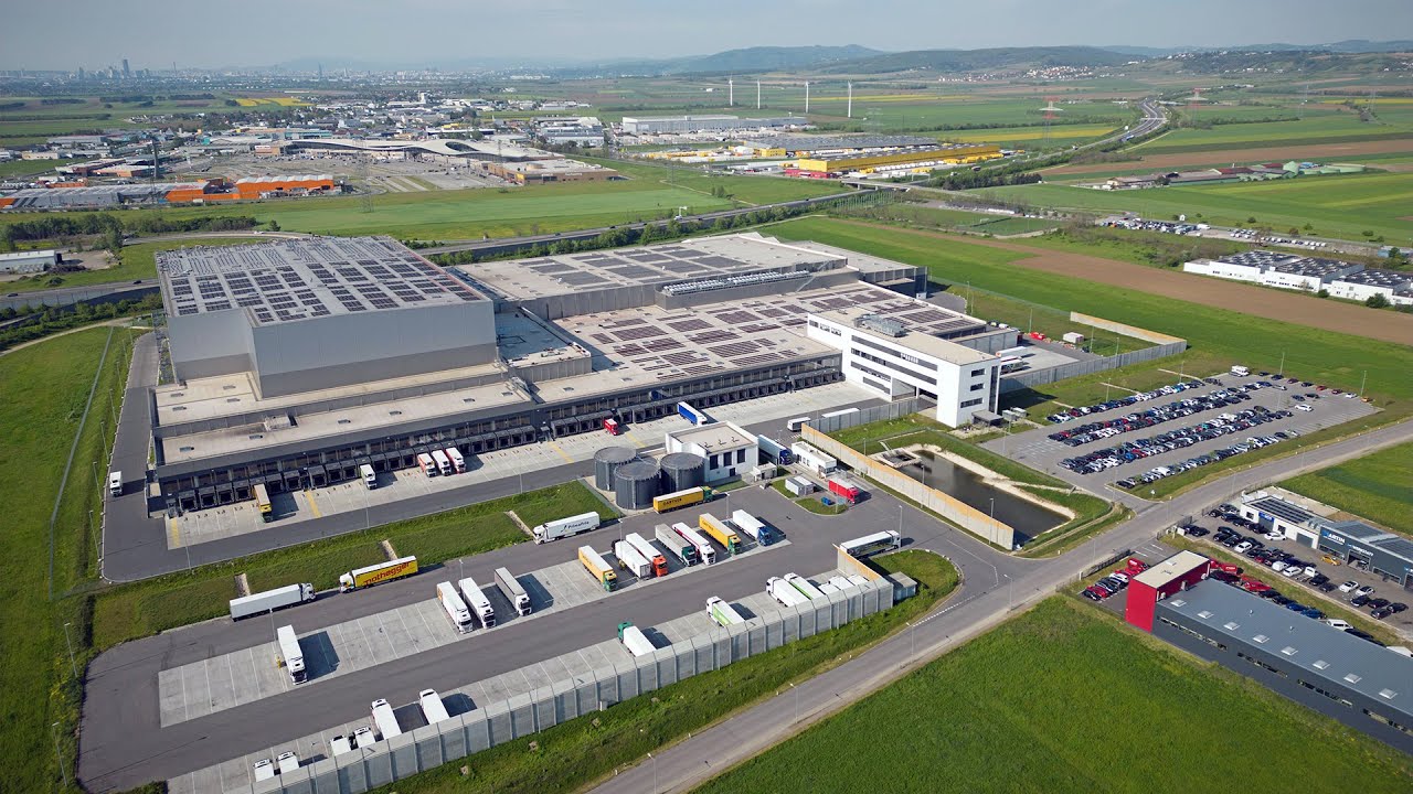 Lidl Österreich Zentrallager in Großebersdorf. Jungheinrich ...