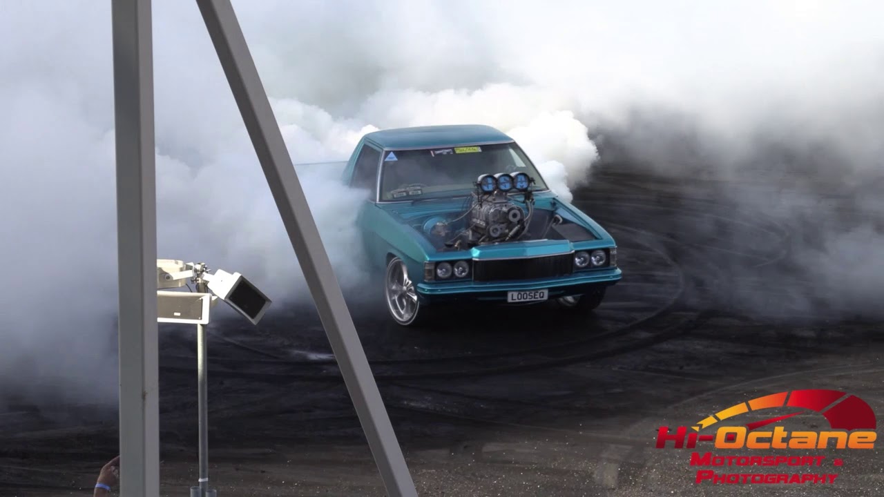 LOOSE Q - SUMMERNATS 32 BURNOUT MASTERS TEST HIT - YouTube