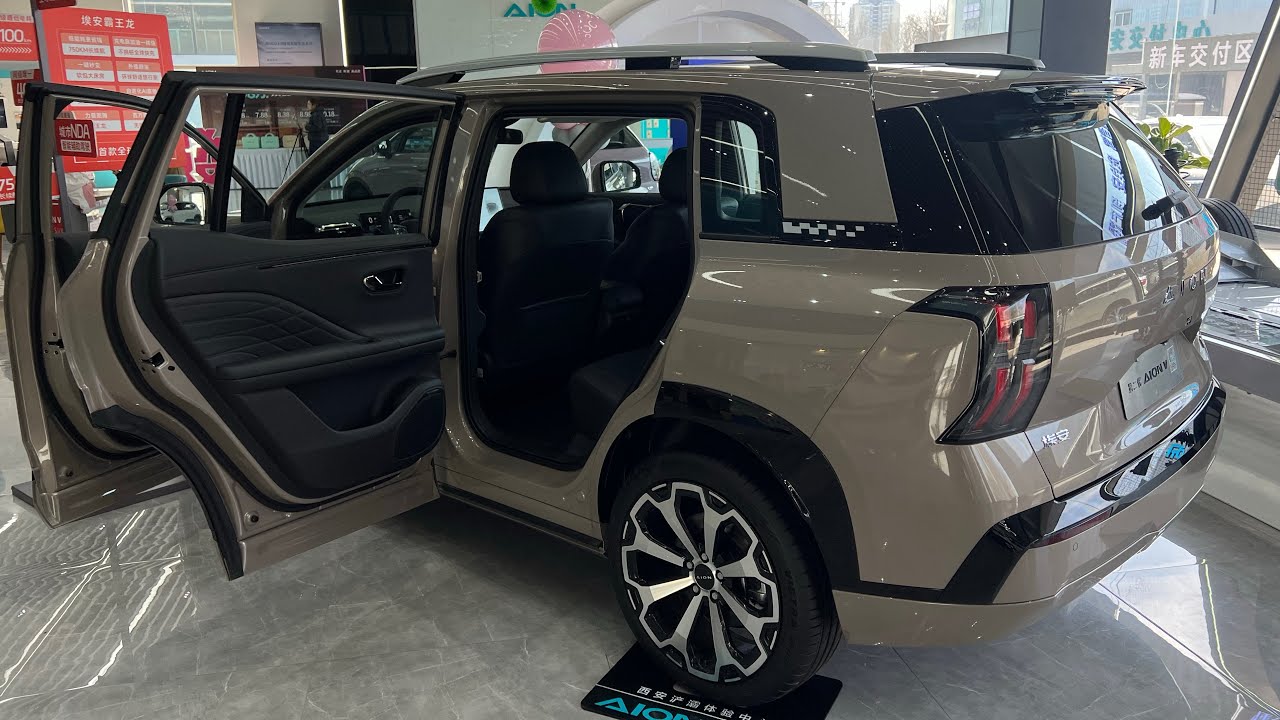 2025 GAC AION V Electric SUV 650km range under $18,000 review | GAC | China 🇨🇳 - YouTube