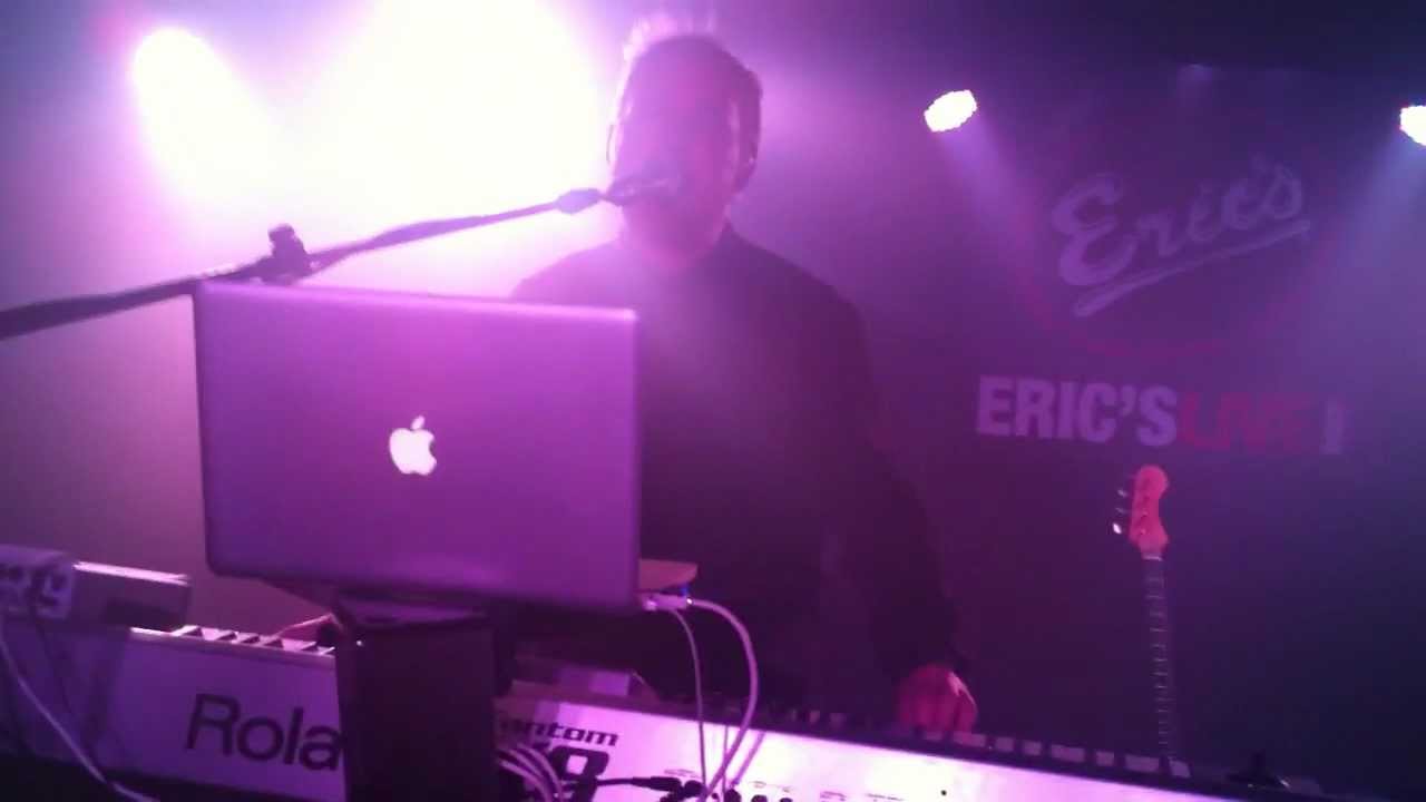 OMD Re-Opening Night Eric's Club Liverpool 2011 "Souvenir" - YouTube
