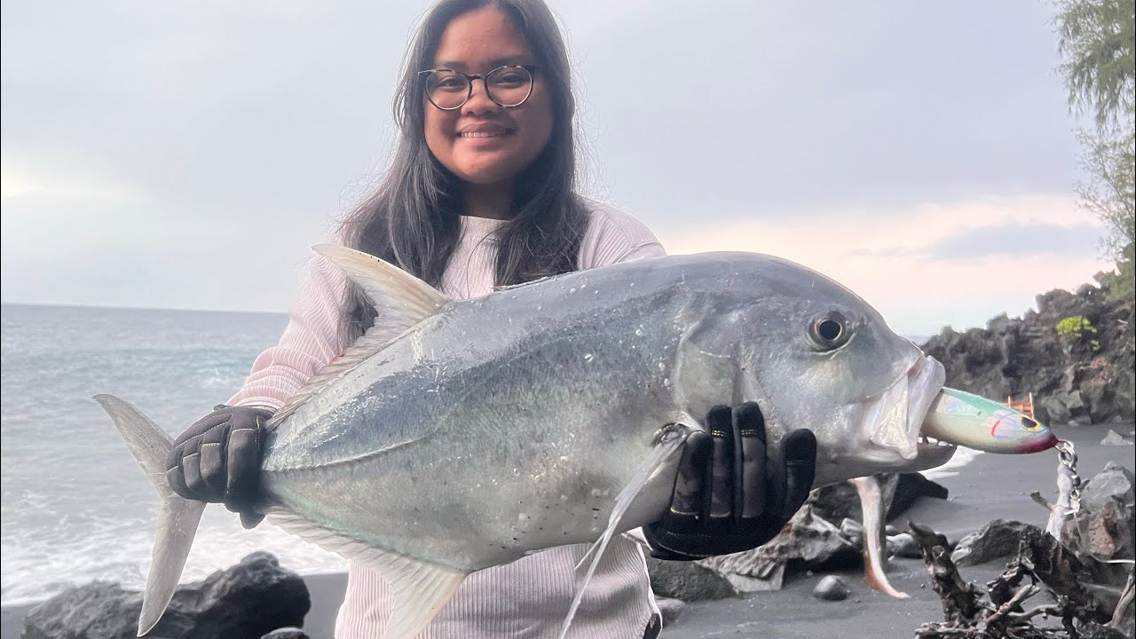 Wife’s First Ulua ! Hawaii Fishing - YouTube