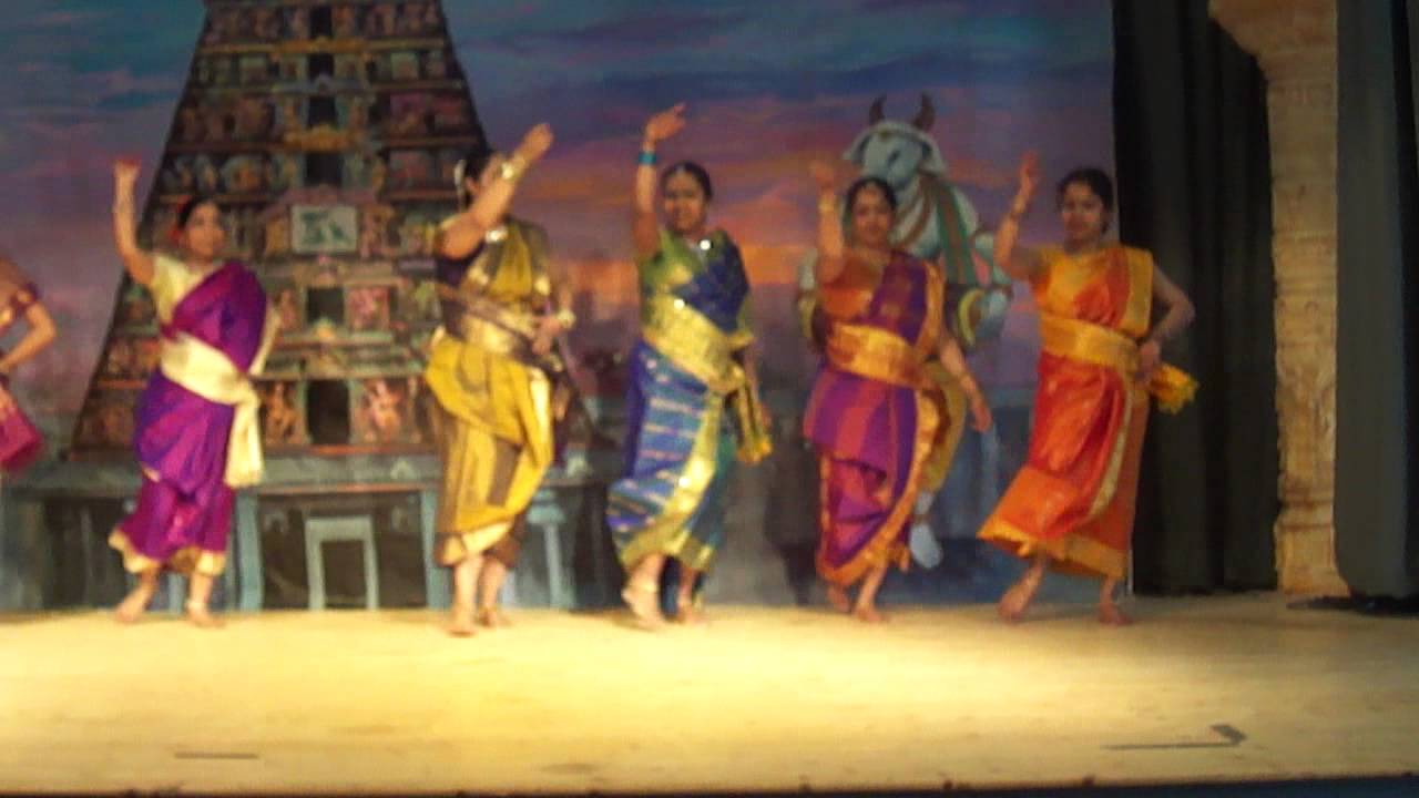 Kummi dance - YouTube