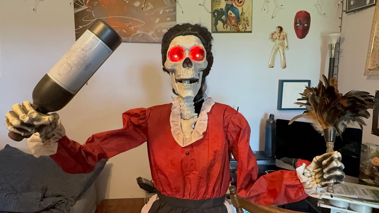 HomeDepot animated life sized skeleton maid - YouTube