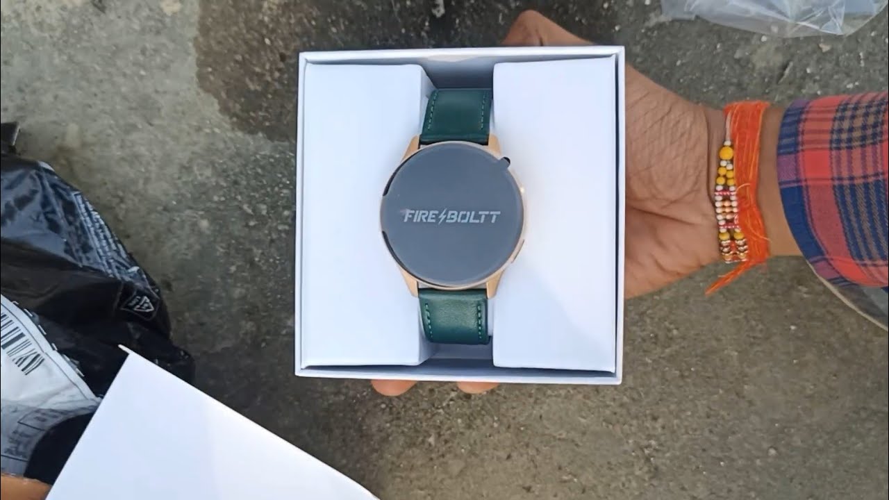 Firebolt Invincible Amoled Display 8GB Storage TWS pairing 454X454 ...