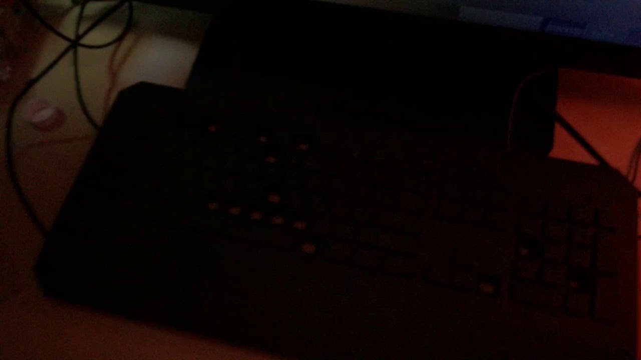 Extremely poor gaming set up. What people like me have to deal and work ...