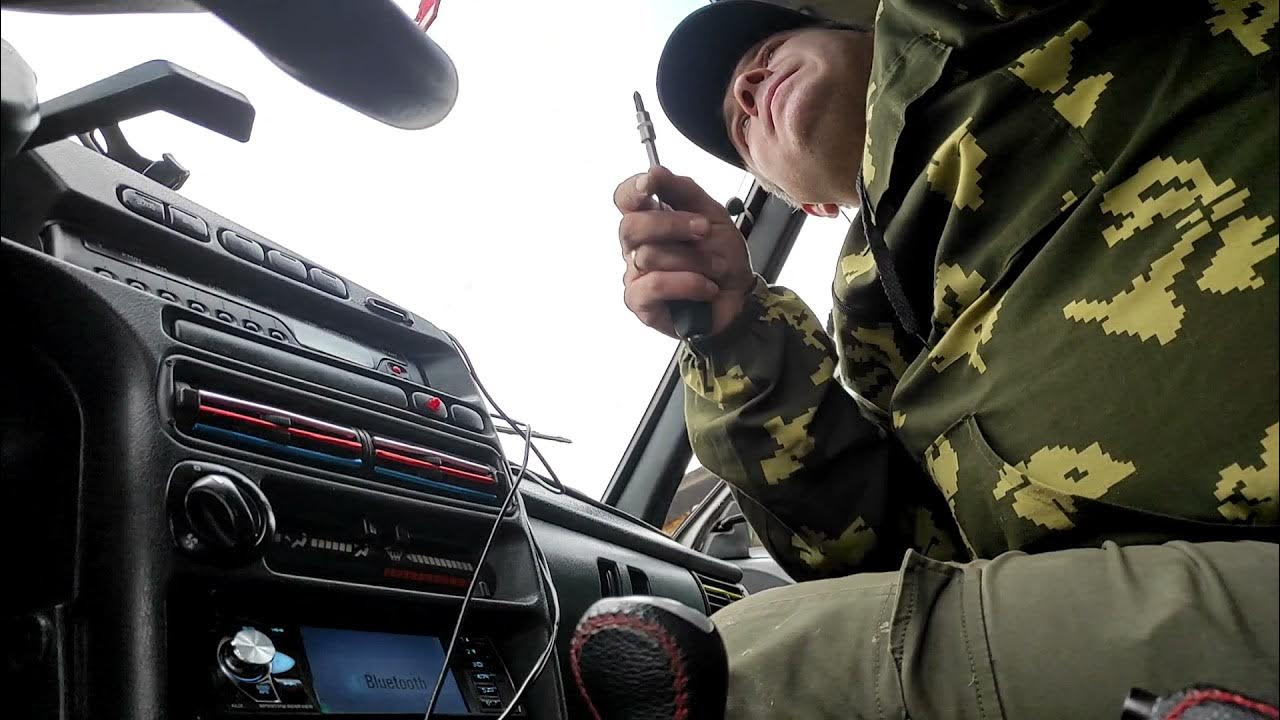 Камера заднего вида!Установка в автомобиль ВАЗ 2115! - YouTube
