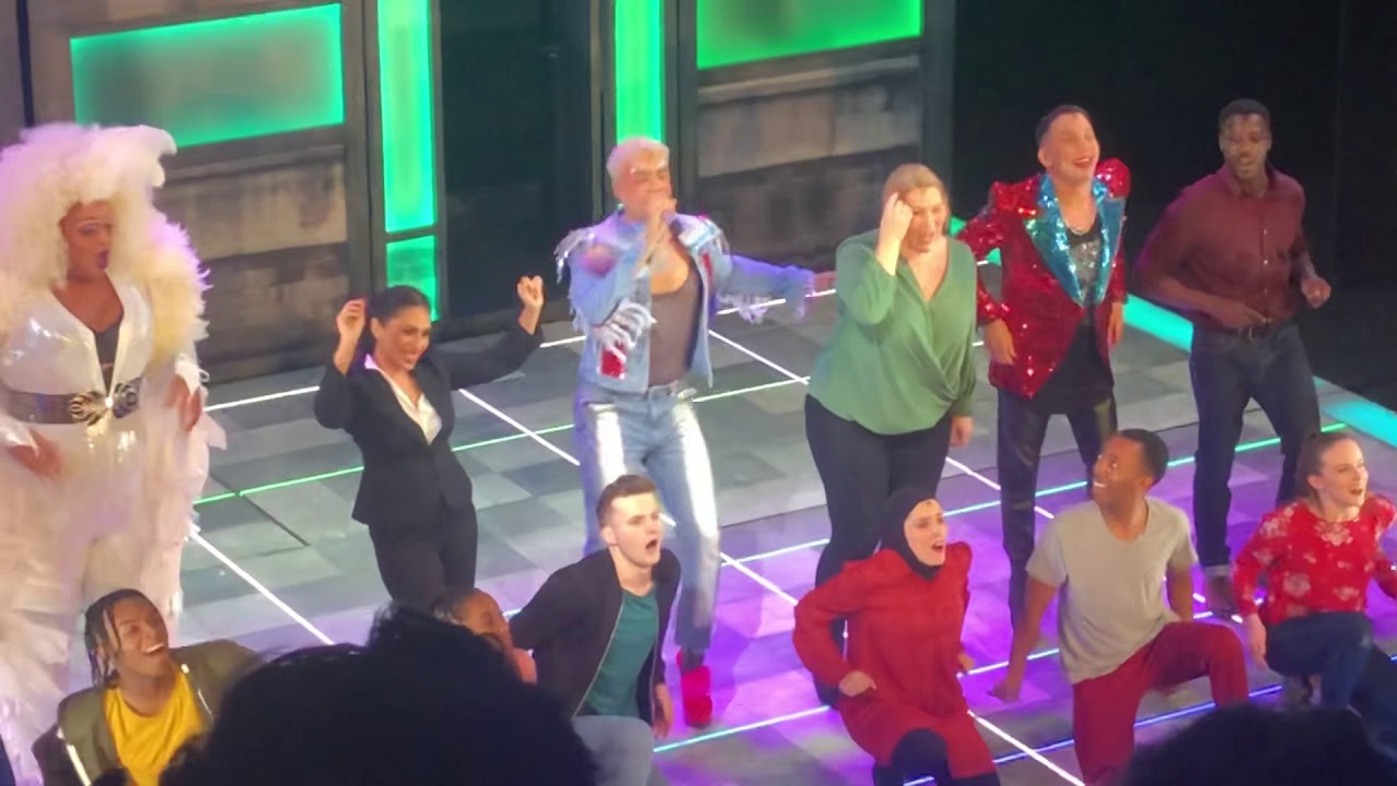 Everybody’s Talking About Jamie Curtain Call 2020 New Cast - YouTube